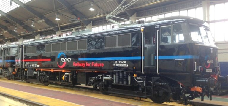 Floyd locos complete export testing - Europhoenix